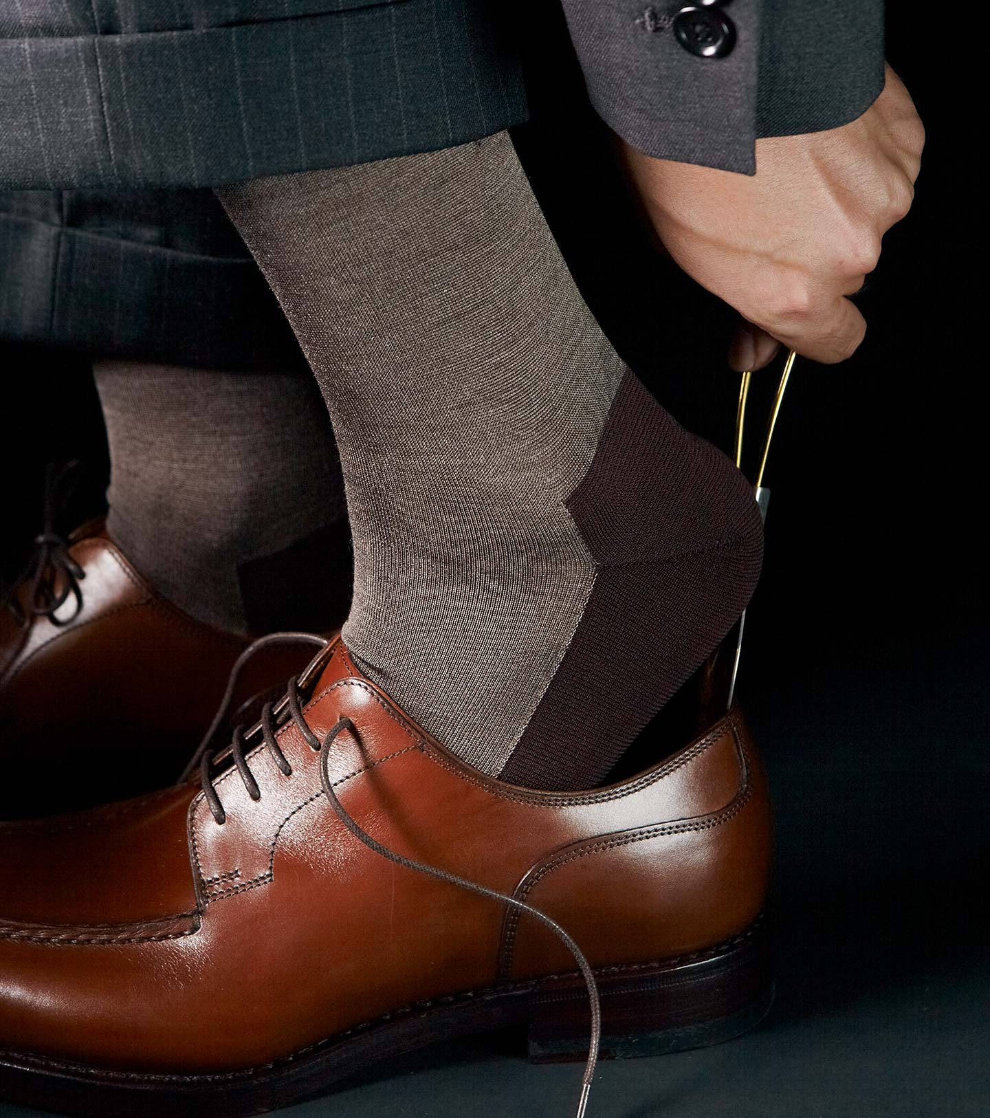 Buy the best men's knee high socks – Tabio USA