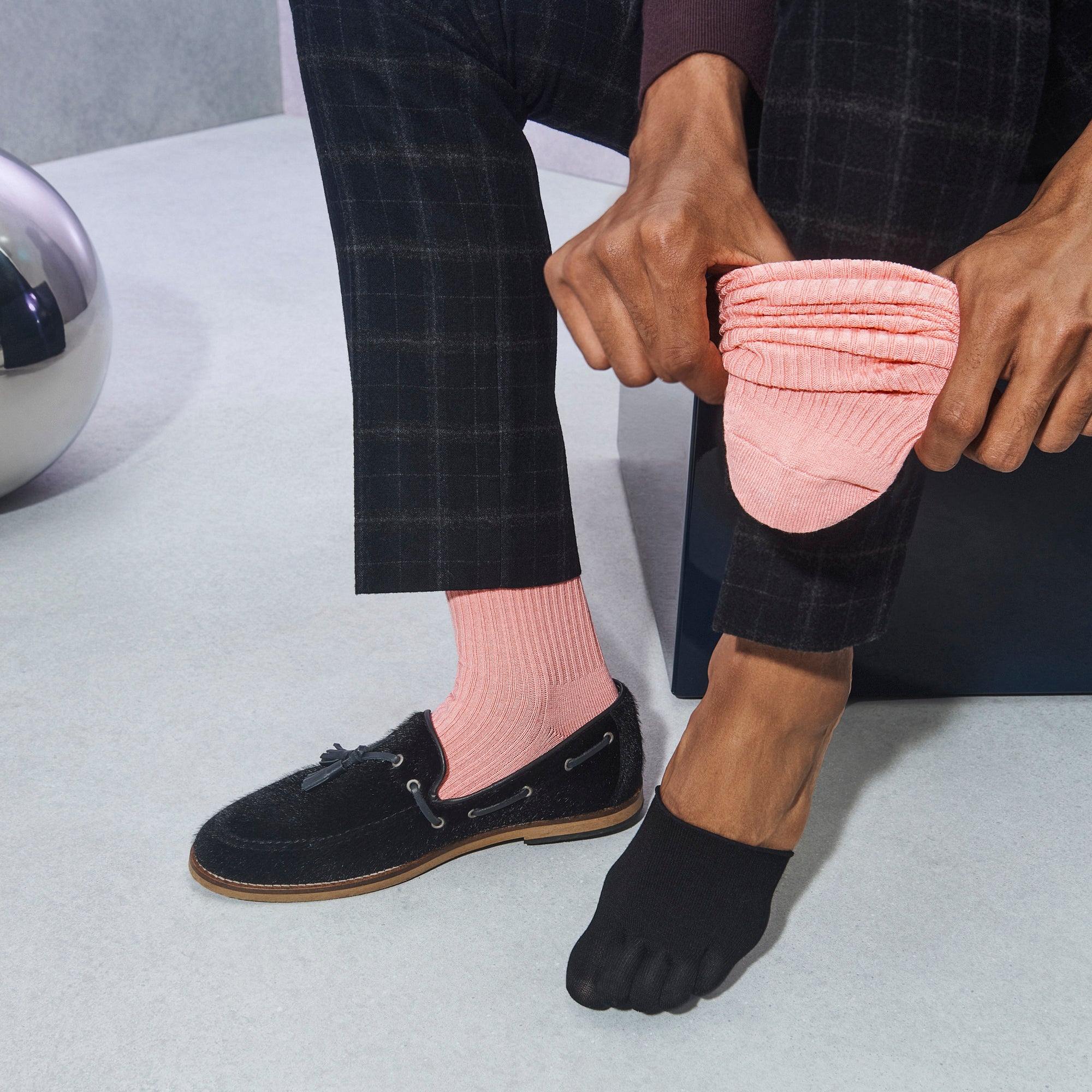 Men's and Women's Anti-Odor Green Tea Silk Toe Cover Socks – Tabio USA